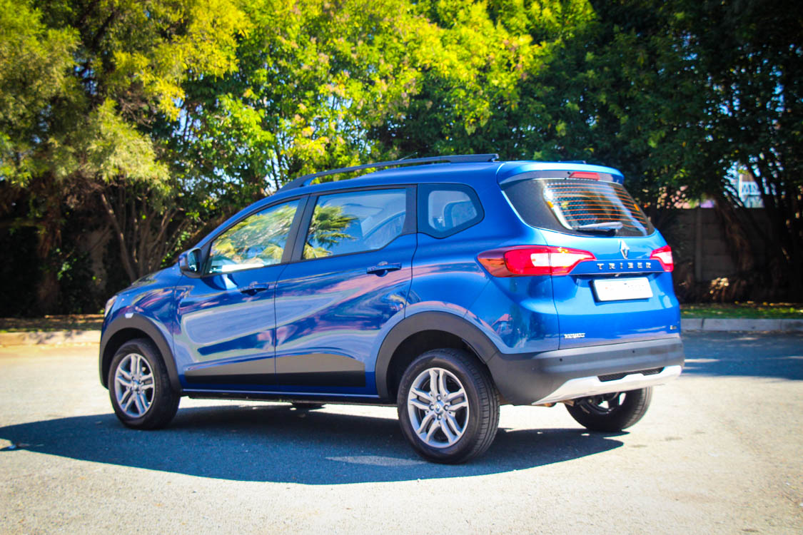 Renault Triber (2020) Review - Expert Renault Triber Car Reviews ...