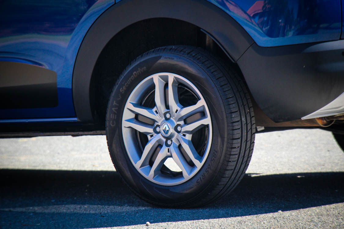 Renault Triber (2020) Review - Expert Renault Triber Car Reviews ...